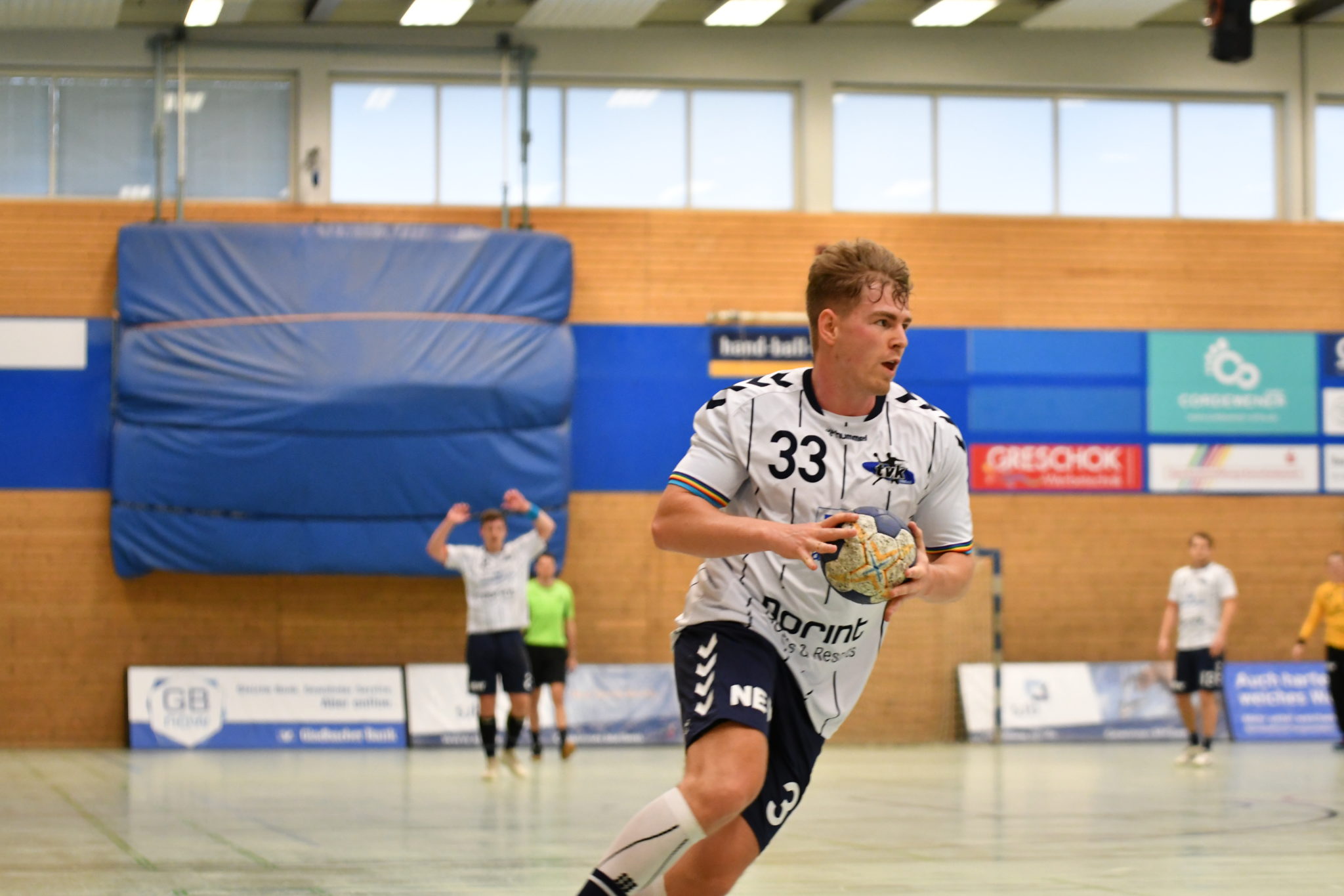 TVK fährt Kantersieg beim MTV Rheinwacht Dinslaken ein - Handball mit Herz